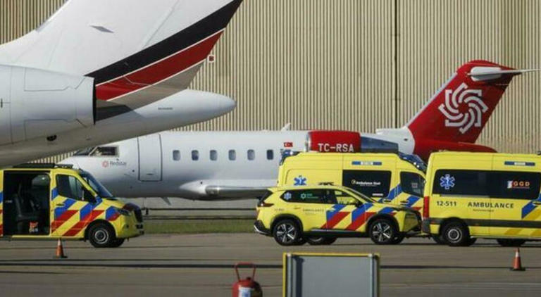Hantavirus, 25enne italiano: «Ero sul volo dove quella donna è morta ...