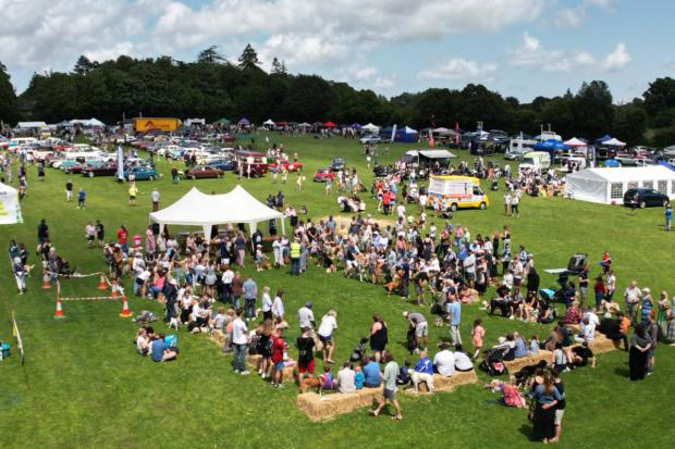 Fetes, dances and parties in Bishop's Waltham, Wickham and Meon Valley