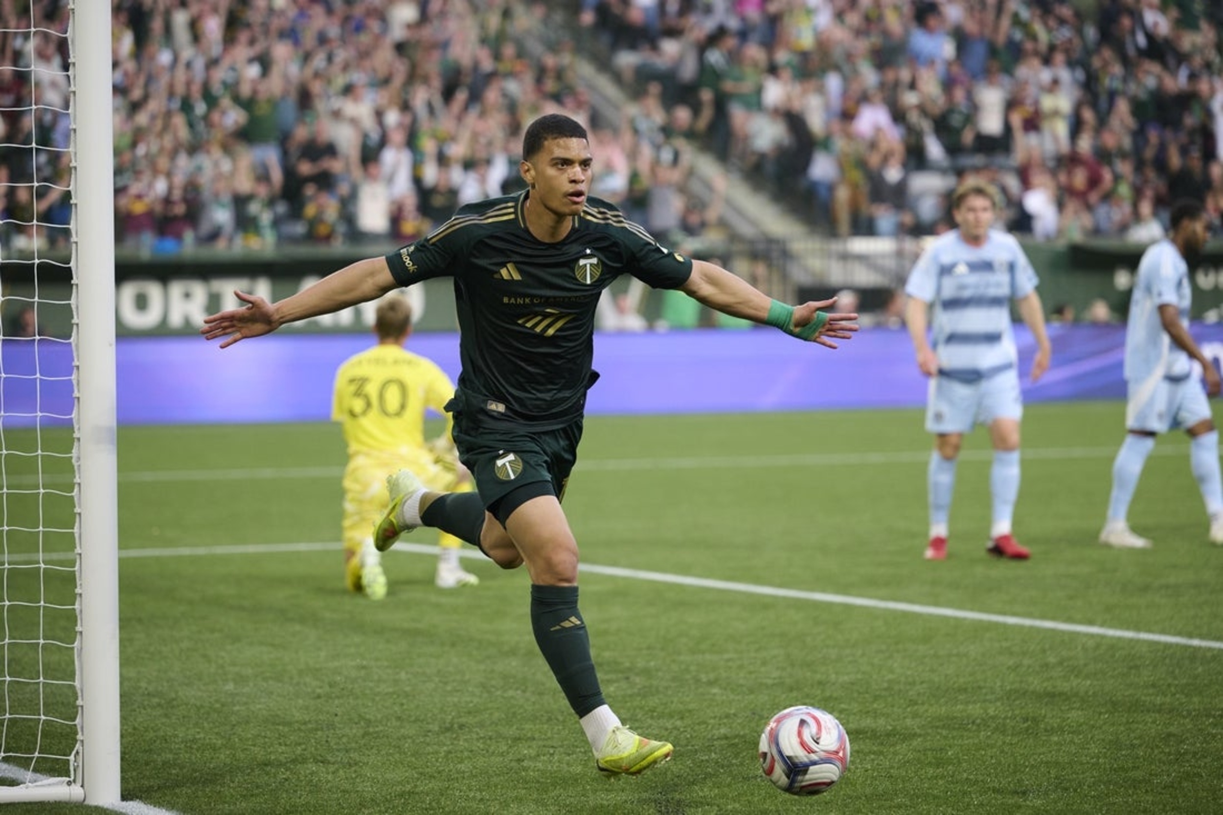 Timbers score 6, rout Sporting Kansas City