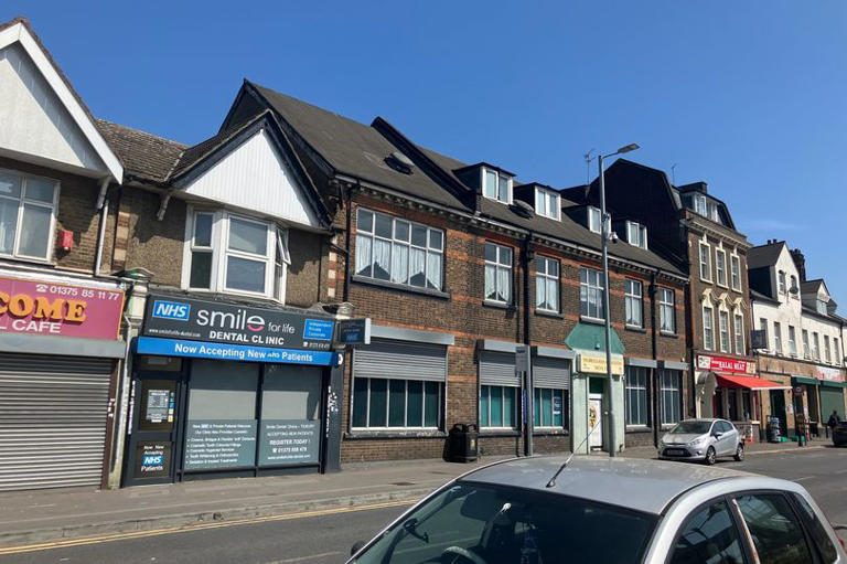 The riverside Essex town great for commuters where house prices just ...