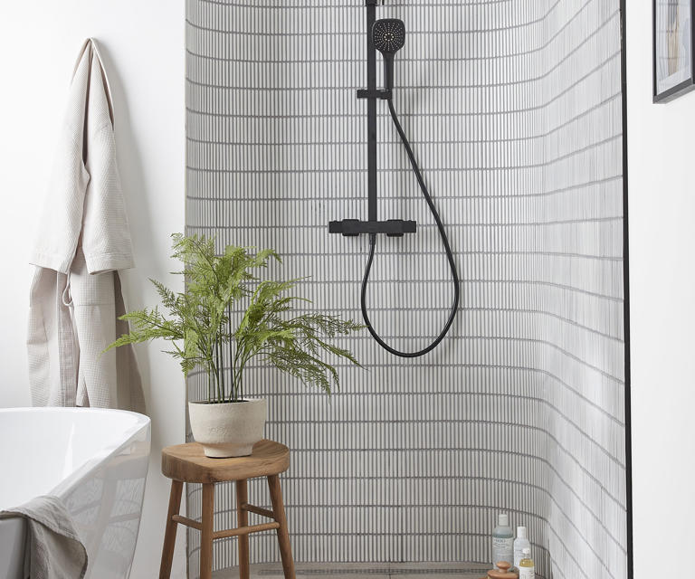 Expert tips on how to install mosaic tiles in your home