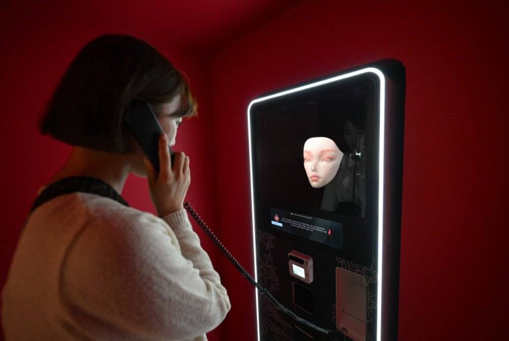 'AI shamans' tell the fortunes of curious South Koreans