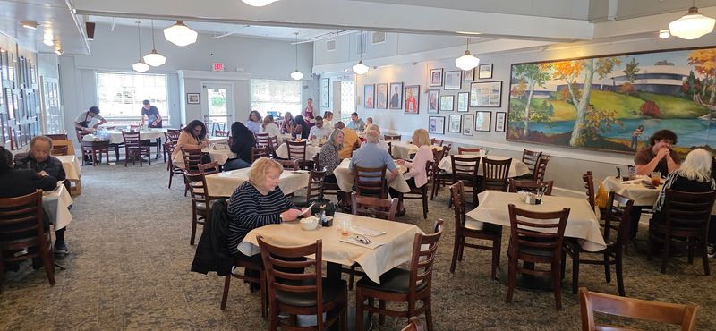 This Georgia dining room is a must-visit spot for anyone who loves ...
