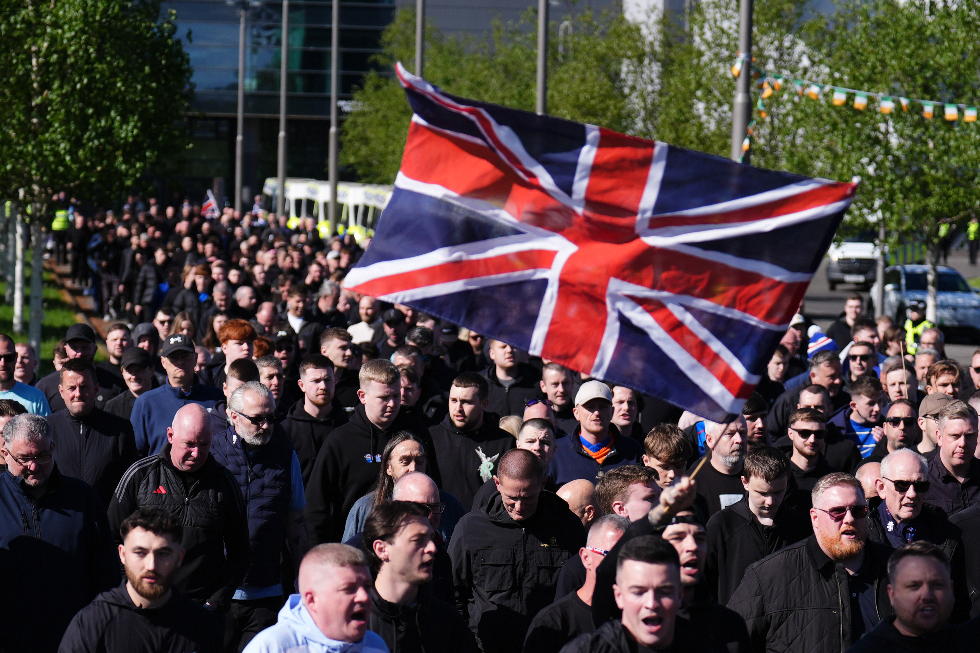 Celtic 1-1 Rangers: Yang levels it up after fast start - Live