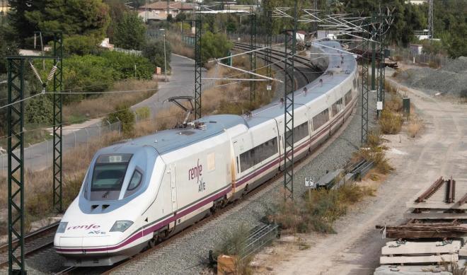 Adif quiere que en 2030 la mitad de España tenga una estación de alta ...