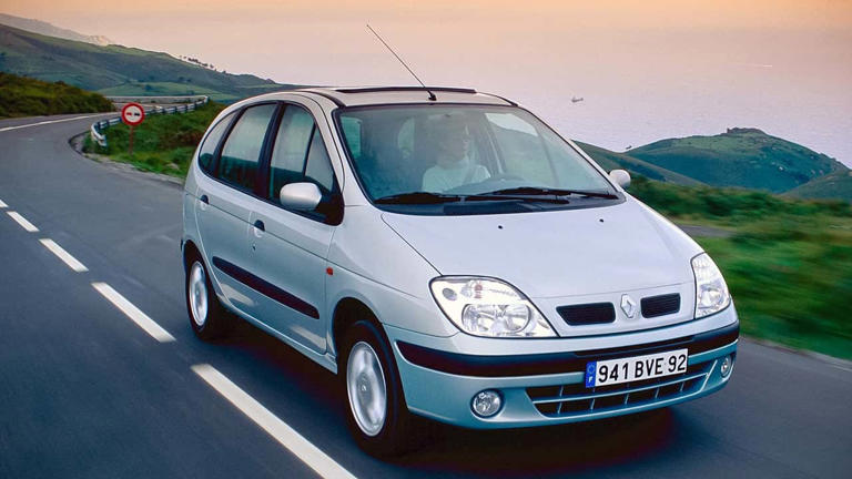 Renault Mégane Scénic (1996-2003): ¿el primer monovolumen compacto de ...