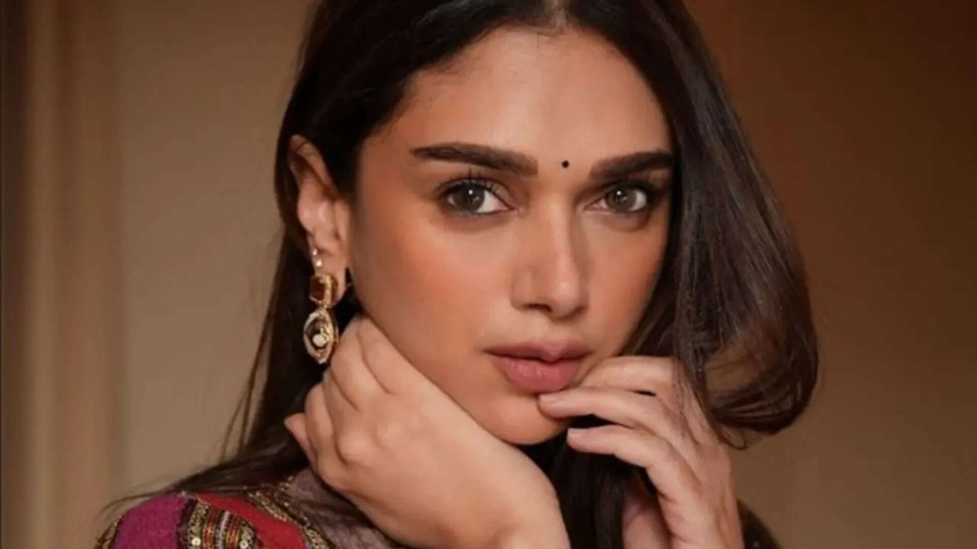 'People say I have a cat-like face': Aditi Rao Hydari reveals why ...