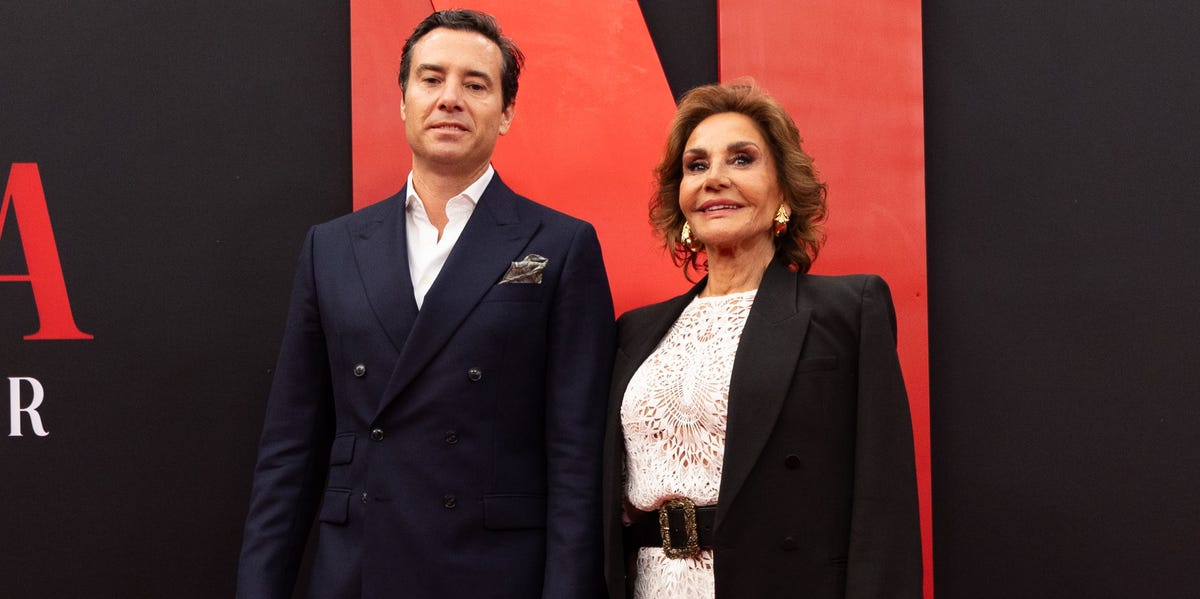 Naty Abascal, la más elegante de la alfombra roja de 'Berlín' en Sevilla