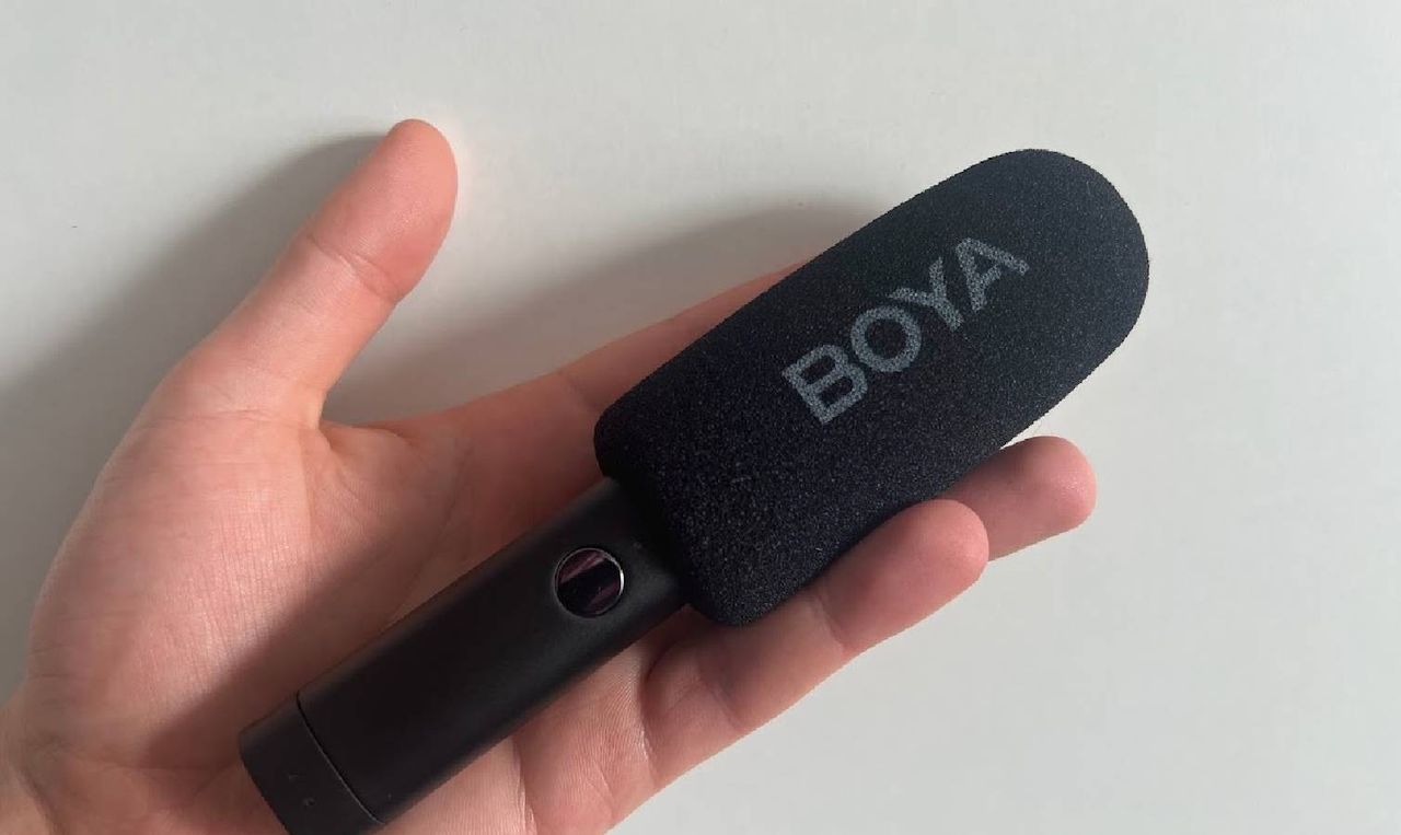 This $100 wireless mic is a game changer for blocking out background noise