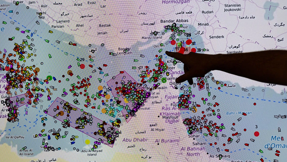 Projectile hits ship off Qatar amid IRGC threats to US bases