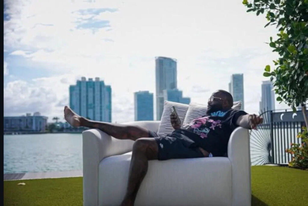 Rick Ross says he does not want to see Drake lose despite beef with rapper