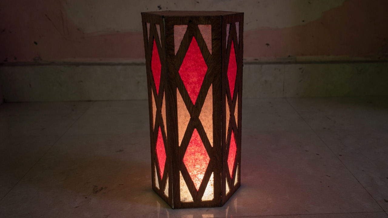 Mooi DIY papieren lampenproject voor creatieve woondecoratie