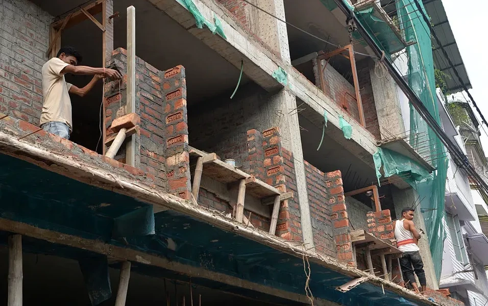 Centre enforces final labour code rules, drops wage formula