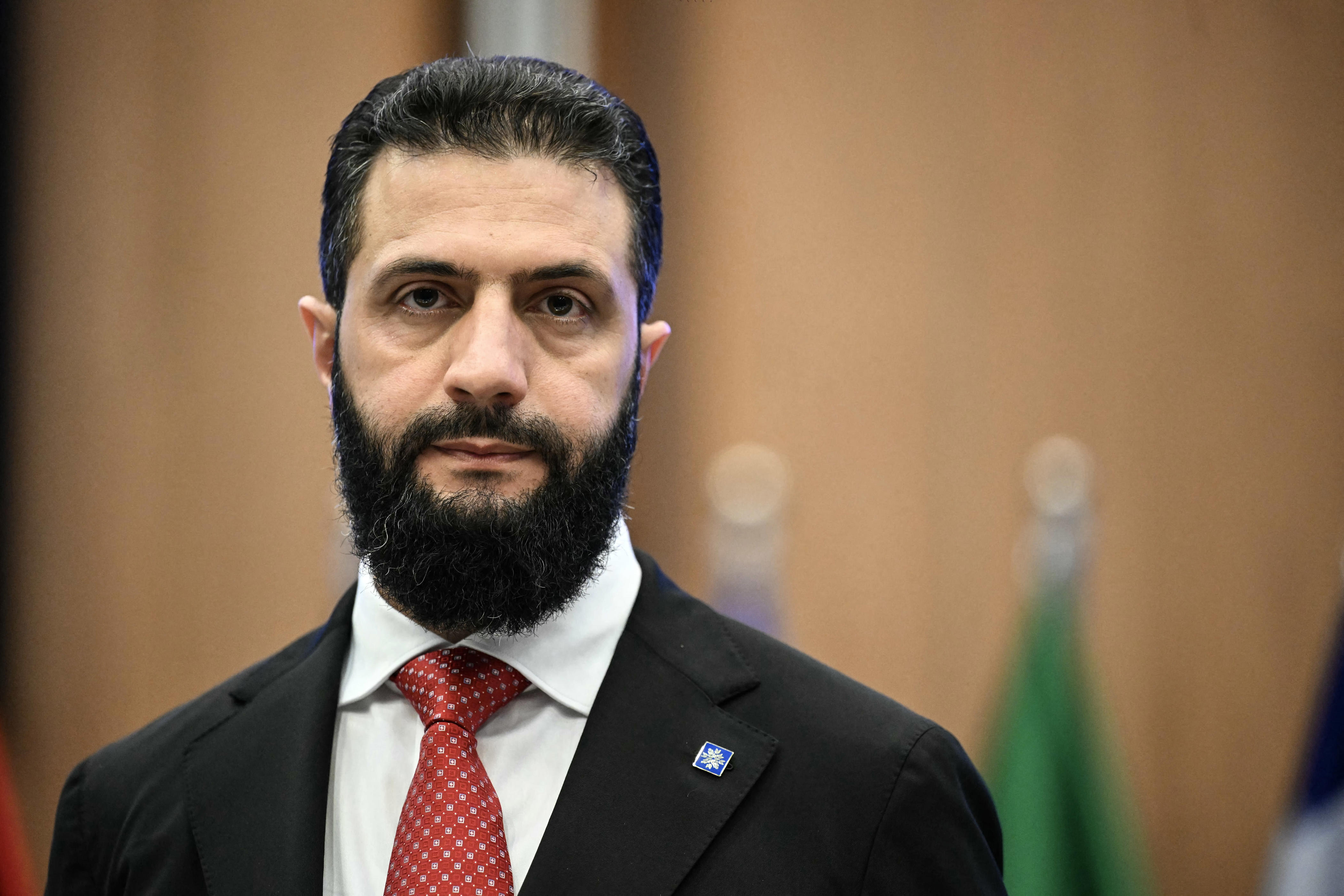 Syria appoints new cabinet as government settles into power