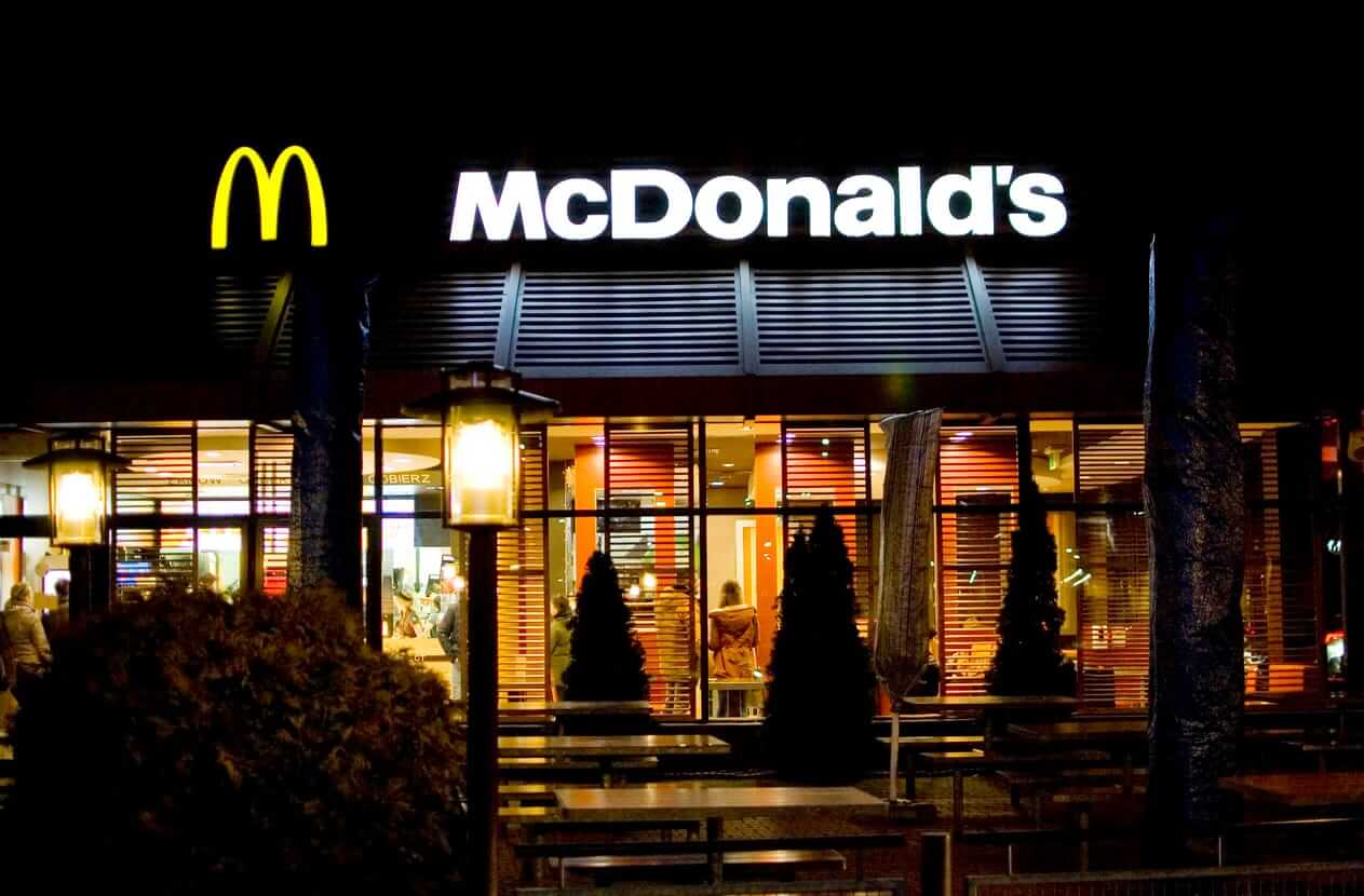 McDonald’s stock looks tasty here as investors gobble up value