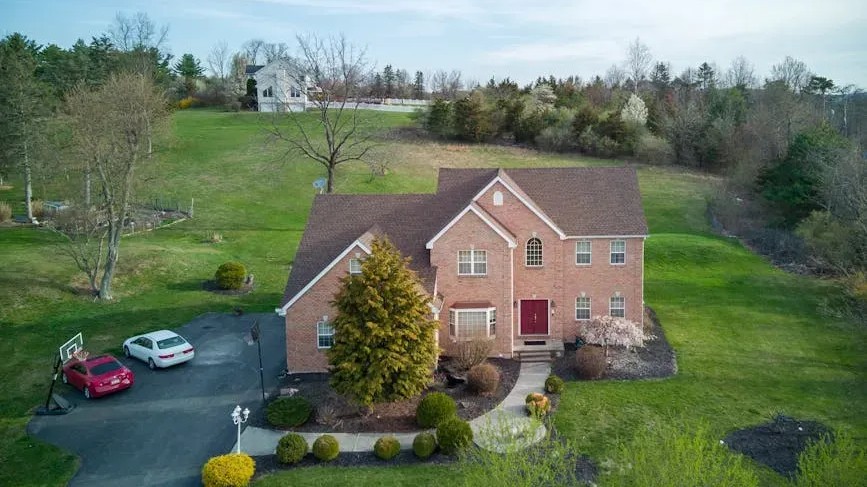 5 tips to spot a questionable home listing before you click