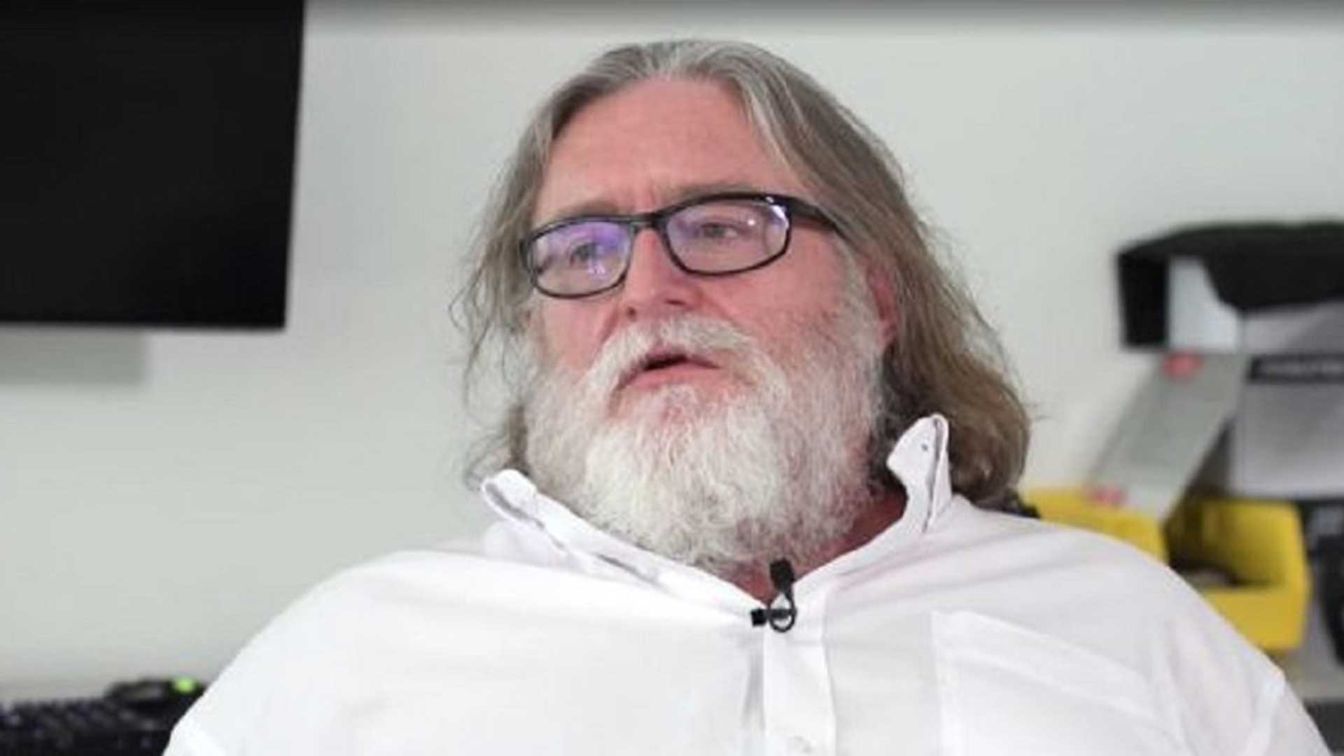 Gabe Newell joga Dota 2 todo dia e ainda leva xingamento semanal de noob