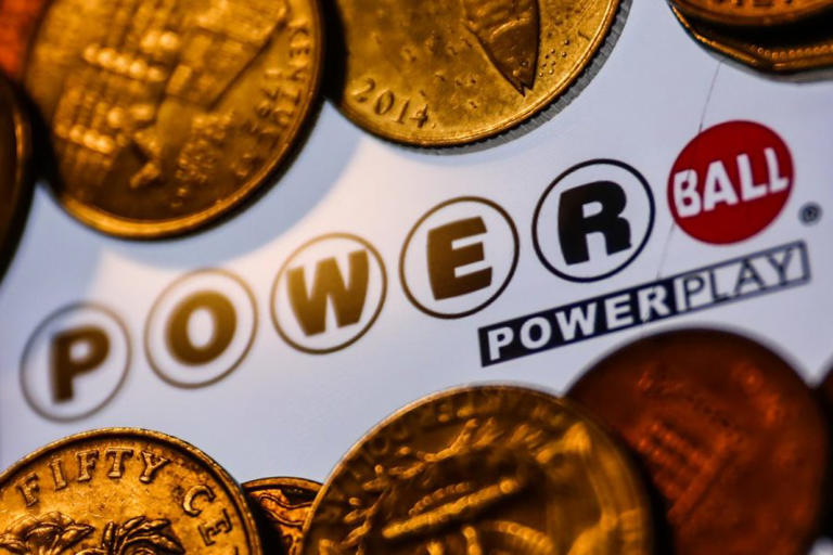 How 110 people won big Powerball prizes in a 2005 drawing — without ...