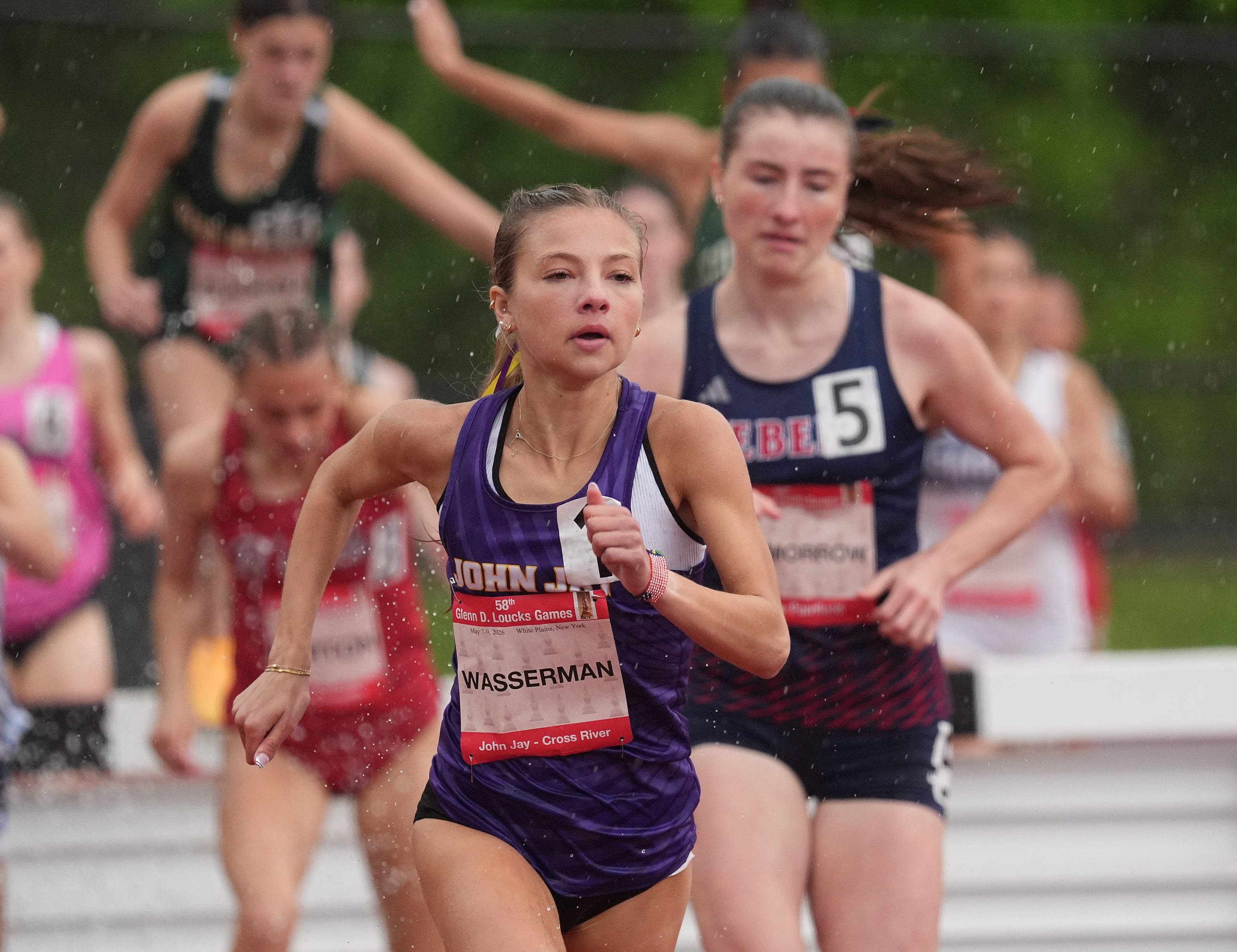 Sloan Wasserman wins steeplechase at Loucks in US No. 1 time