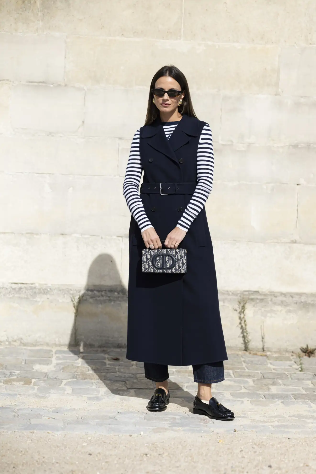 10 blusas de rayas marineras que no ensanchan y elevarán tus looks