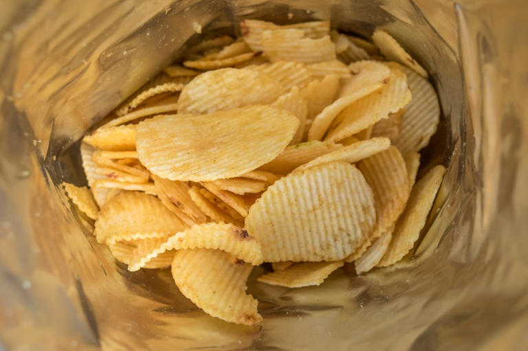 Small increase in processed foods could increase dementia risk: Study