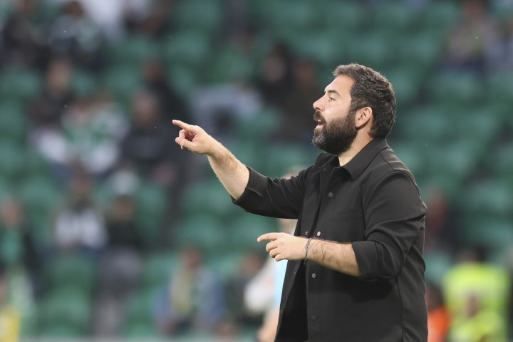 Gonçalo Feio garante que Tondela "está vivo" para lutar pela manutenção ...