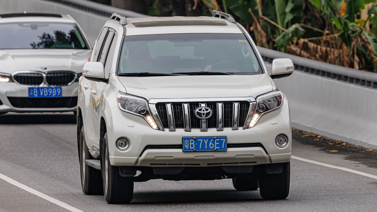 8 vehicles that keep running even after being pushed too far