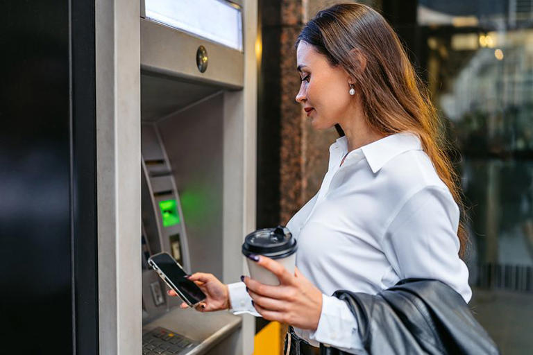 DWP 'increased monitoring' warning over new bank account checks