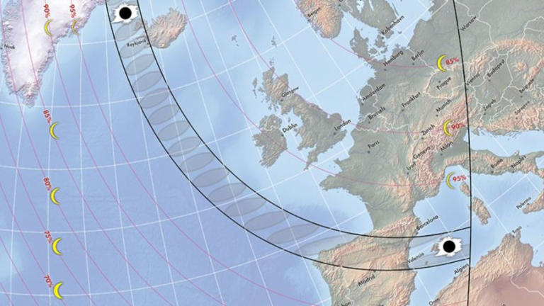 Total solar eclipse 2026 vs 2027 — which one should you choose?