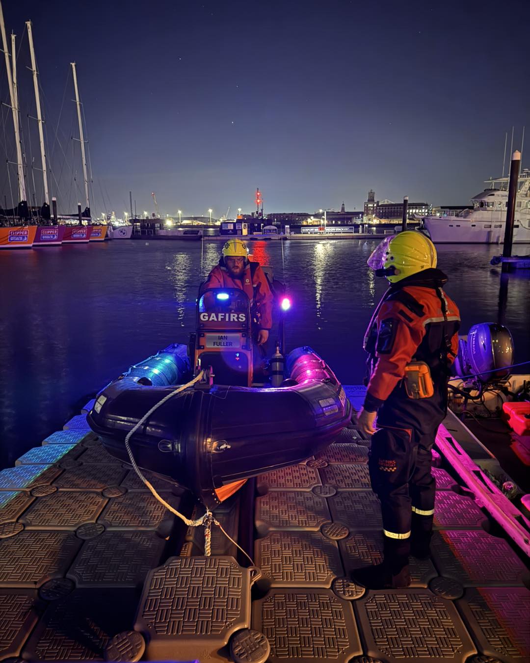 Police share update on body found in Stokes Bay last night amid missing ...