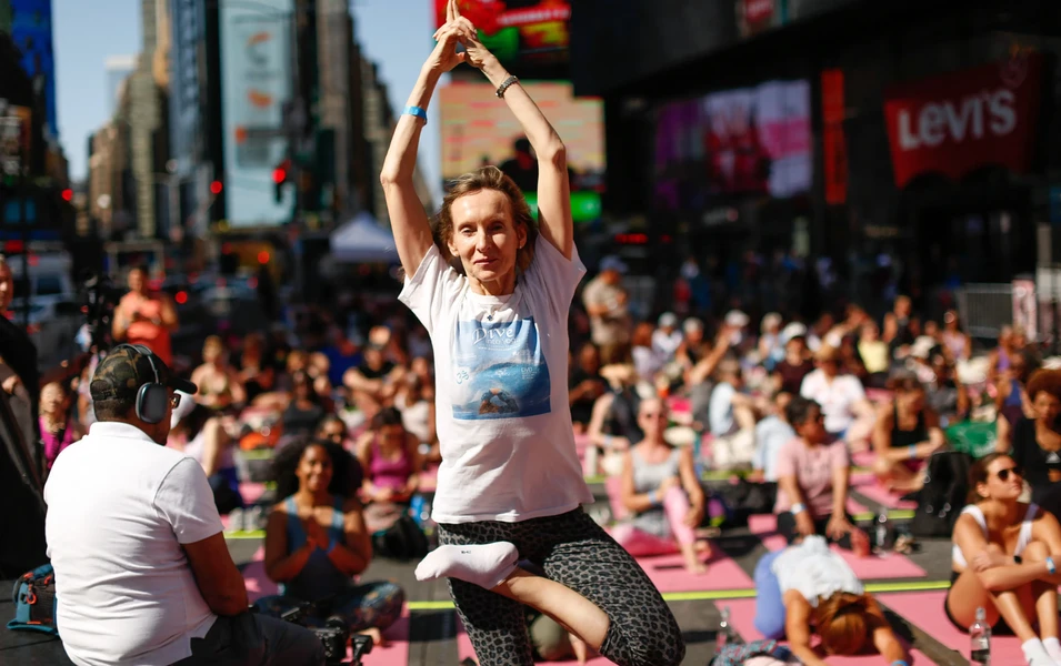 Micro meditations and movement offer fast stress relief