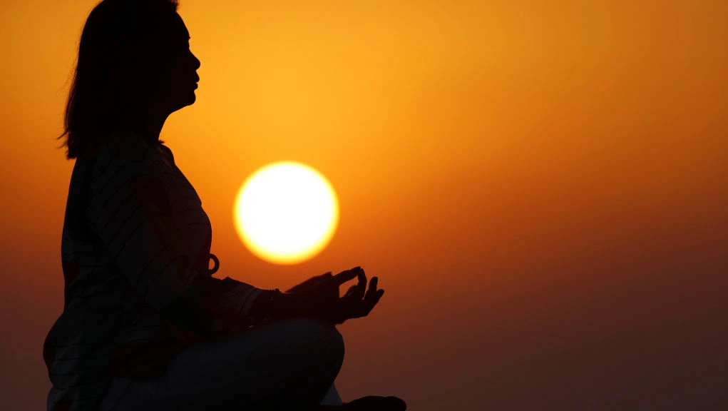 Micro meditations and movement offer fast stress relief