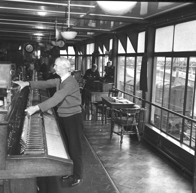 Waverley heritage in pictures: 34 fascinating photos of the Edinburgh ...