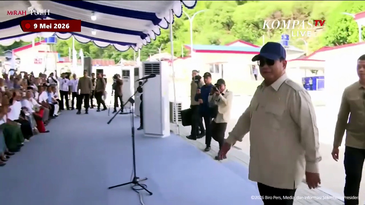 Kala Prabowo dorong mundur Paspampres saat salami warga di peresmian ...