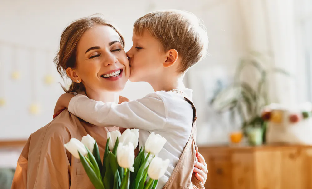 Fête des mères : fini le cadeau traditionnel, place au luxe