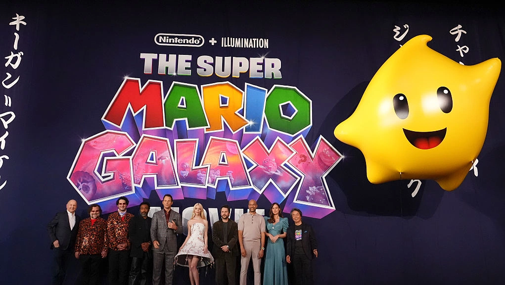 Super Mario Galaxy nears Toy Story 3 and Jurassic Park box office marks