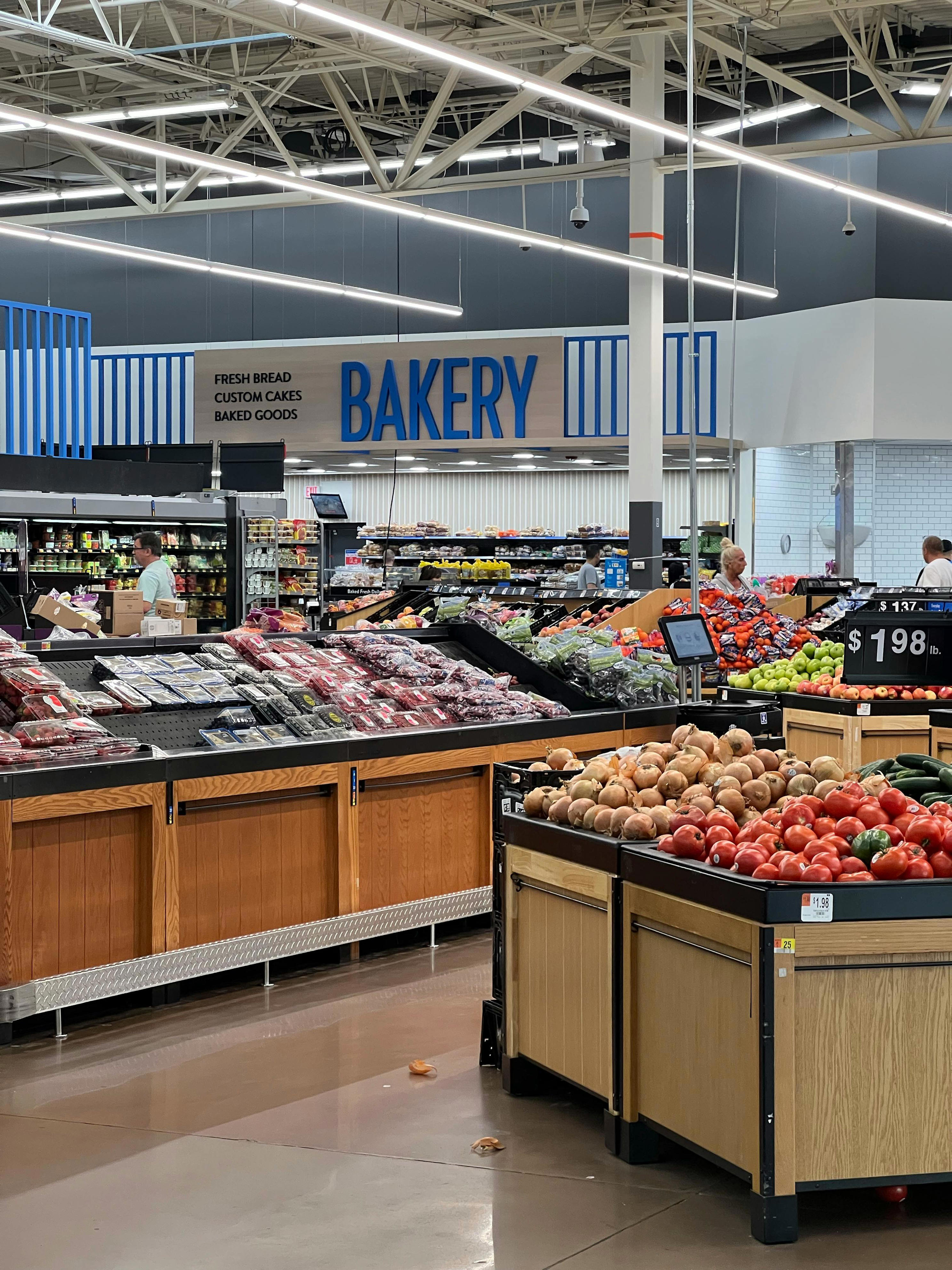 9 grocery store tricks that are designed to make you spend more without ...
