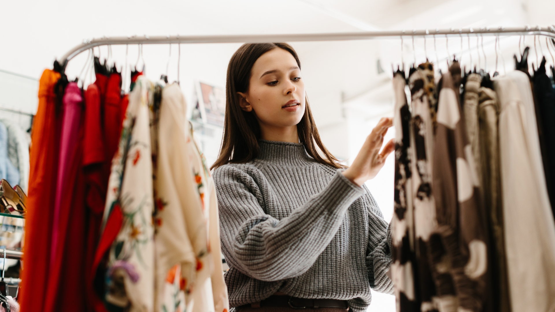 20 wardrobe pieces that enhance an outfit and 10 that can affect the ...