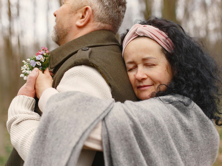 10 moments that teach us true family strength is staying kind under ...