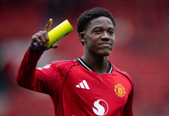 Man Utd get green light to hand Kobbie Mainoo his perfect midfield partner