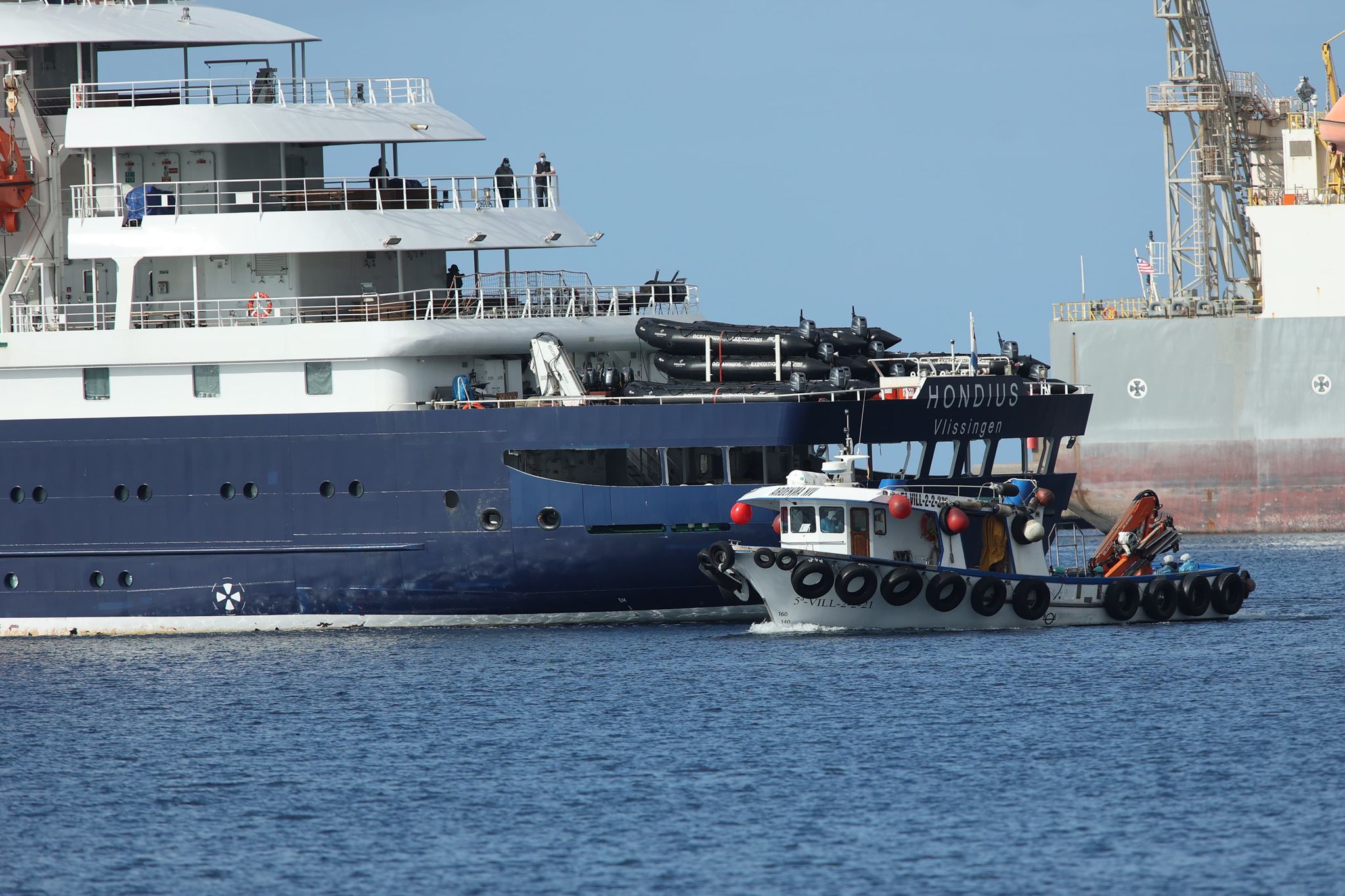 Symptoms on return flight prompt France to isolate cruise evacuees