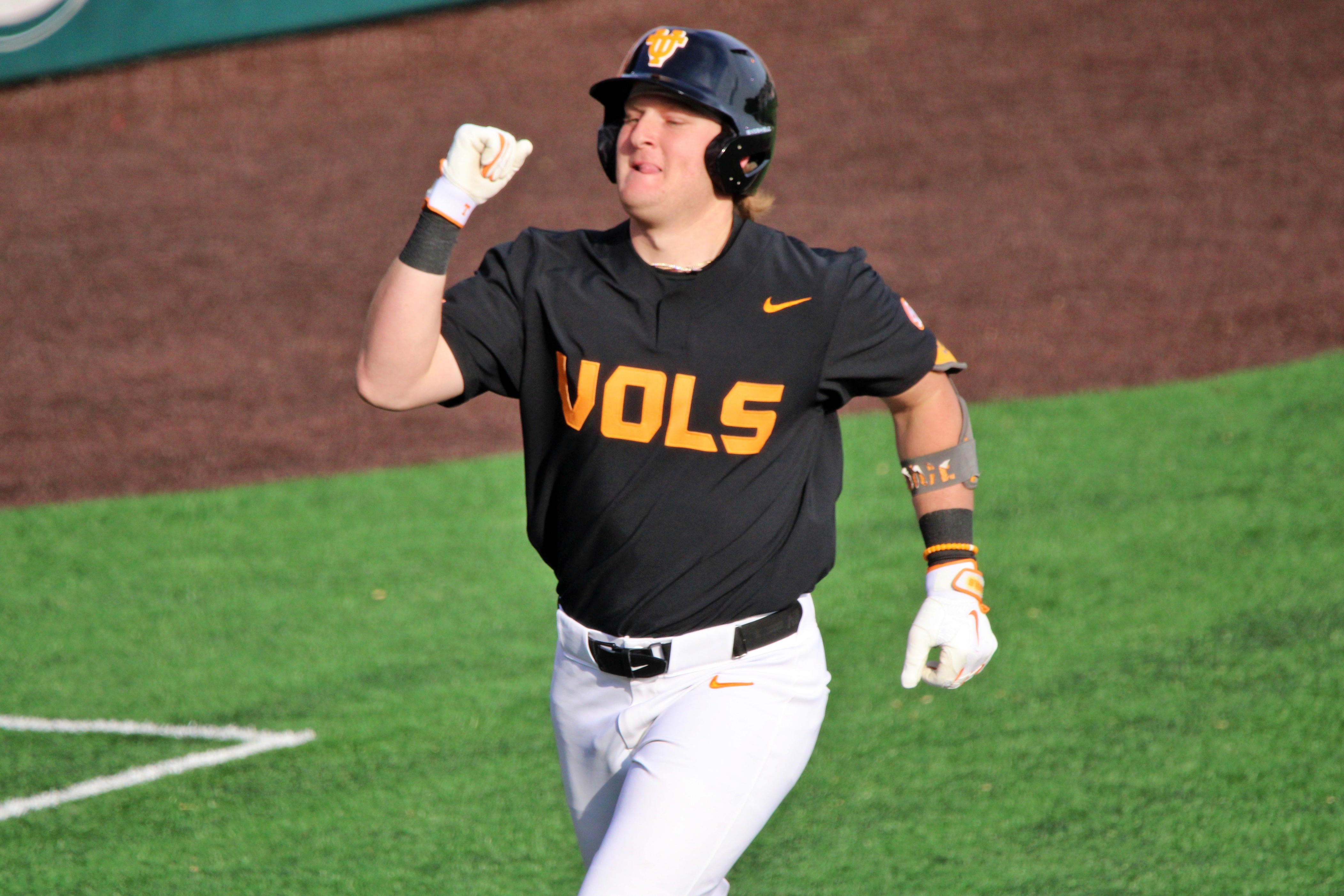 Tennessee baseball's updated RPI after Game 2 Texas win