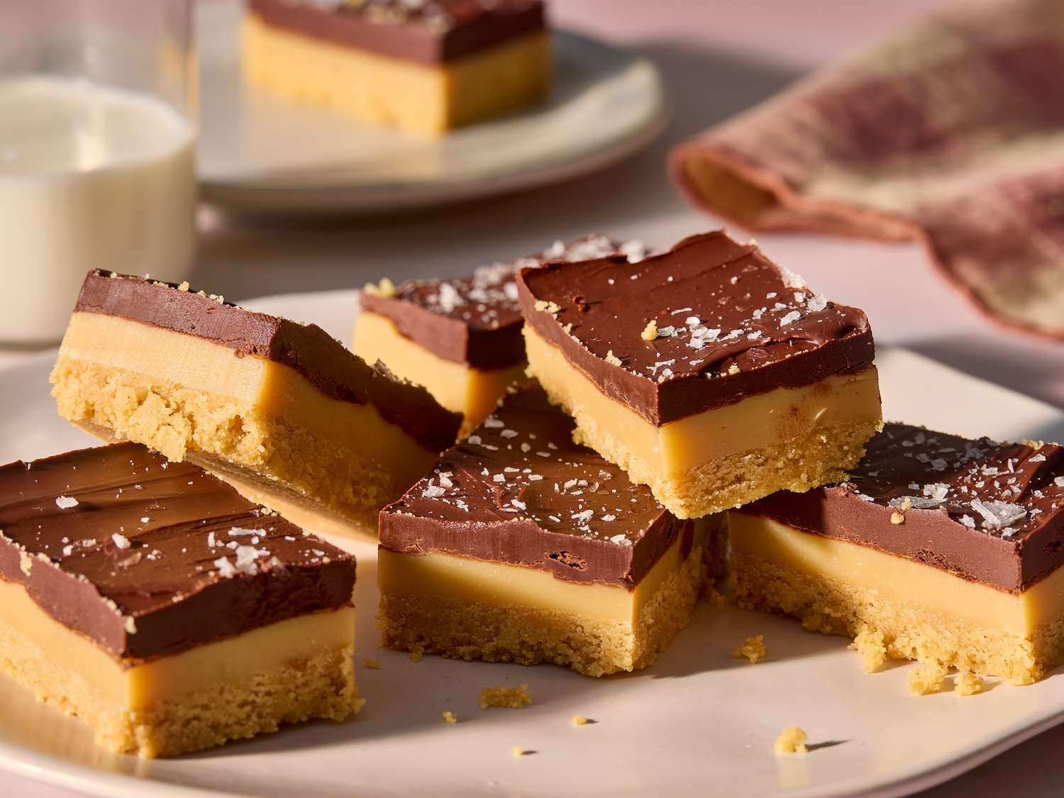 Easy dessert bars that perfectly slice and serve