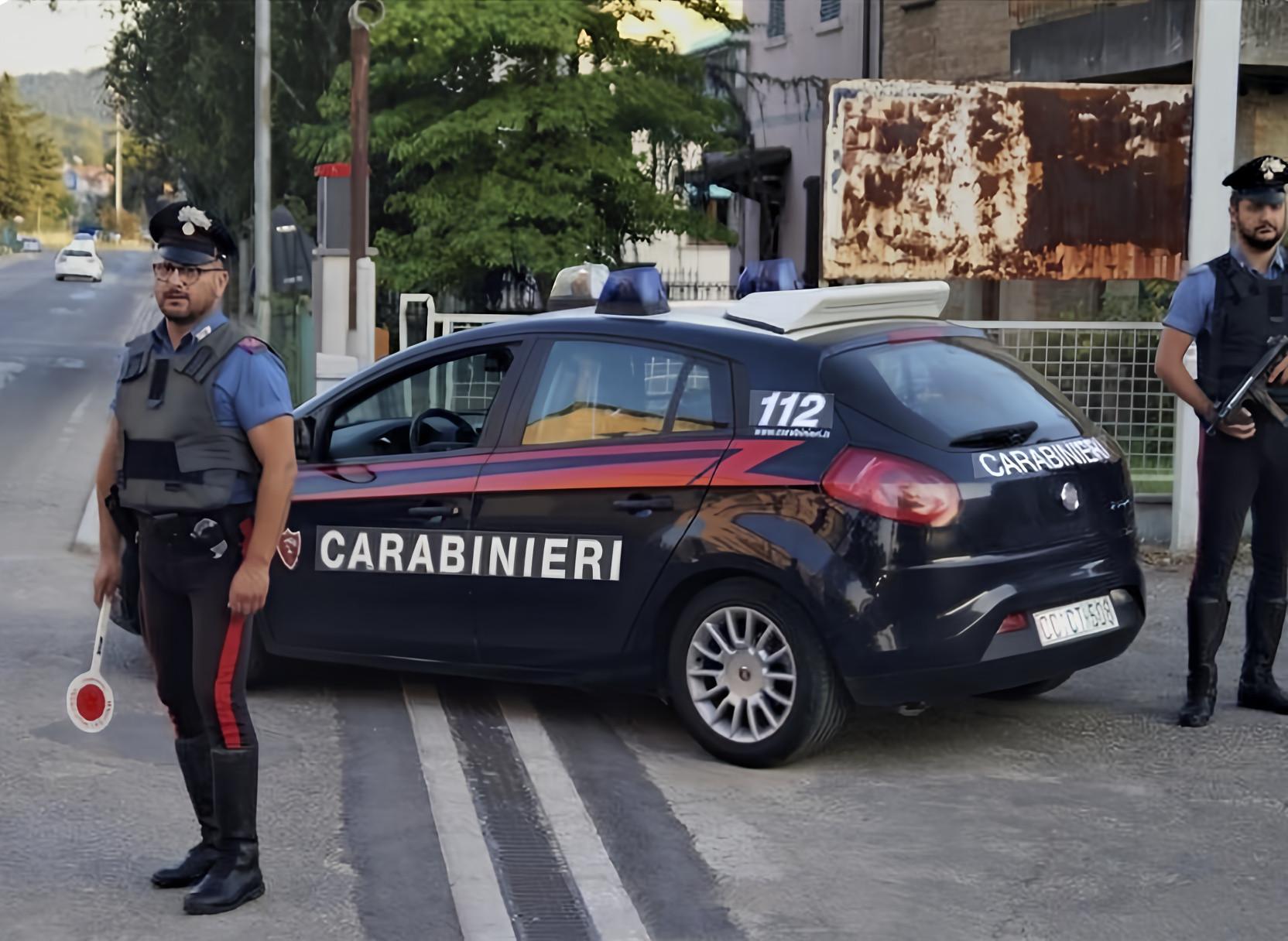 Gussago, guida ubriaco e minaccia i passanti. Poi aggredisce i ...
