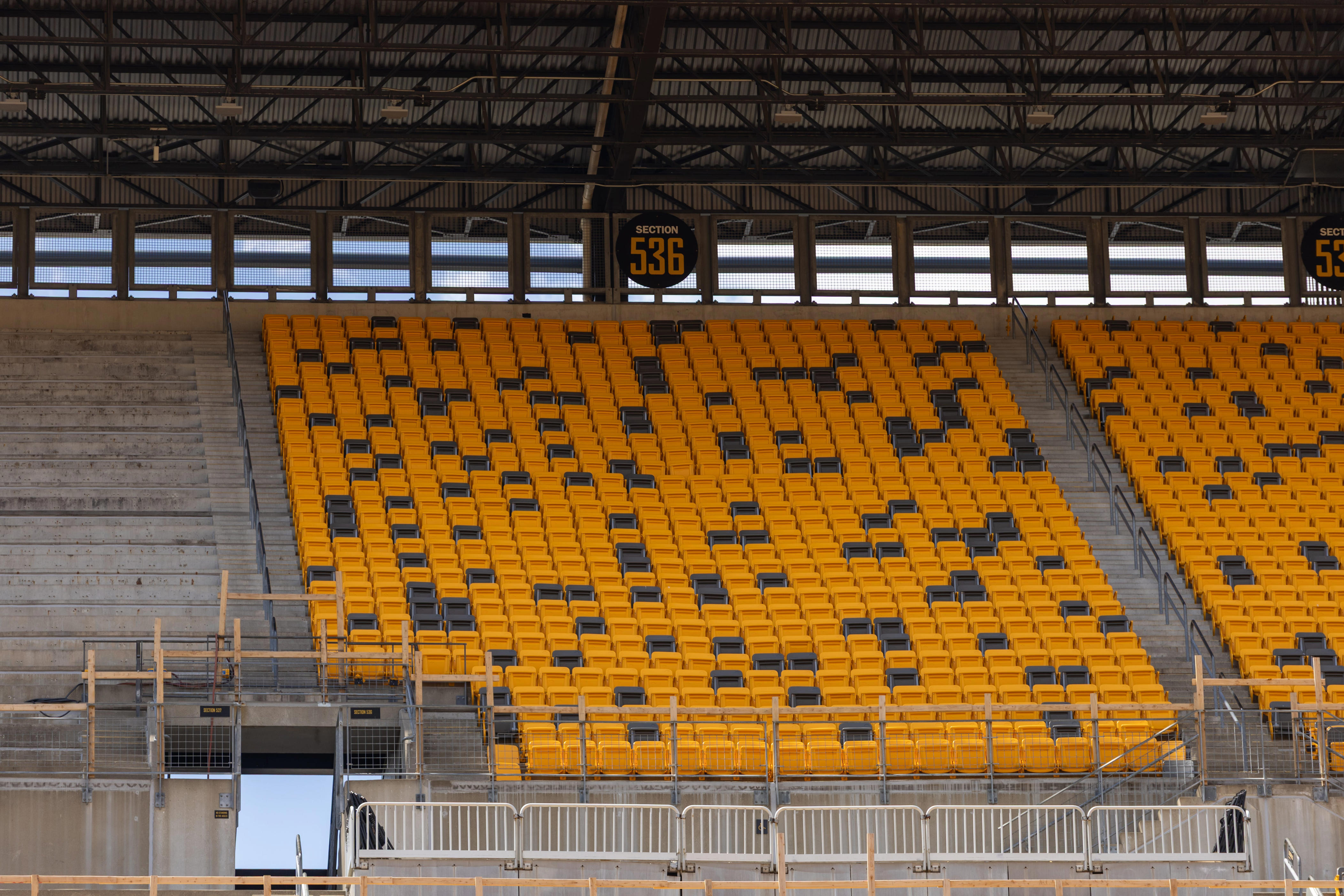 Steelers are selling over 20,000 seats from Acrisure Stadium: What fans ...