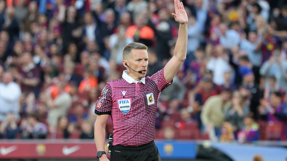 Who is the referee for Barcelona vs Real Madrid El Clasico this weekend?