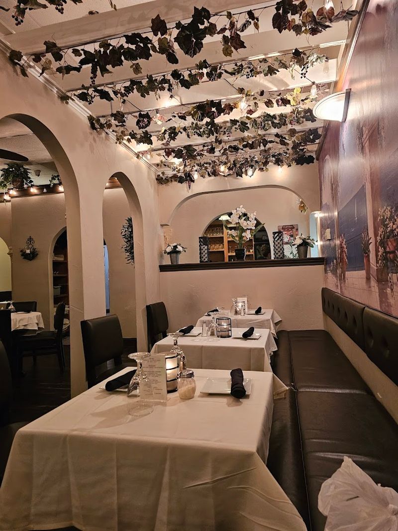 This New Hampshire strip mall Italian spot has people skipping Boston