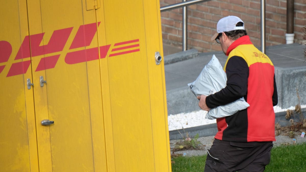 DHL-Chef zweifelt an Zukunft klassischer Briefzustellung
