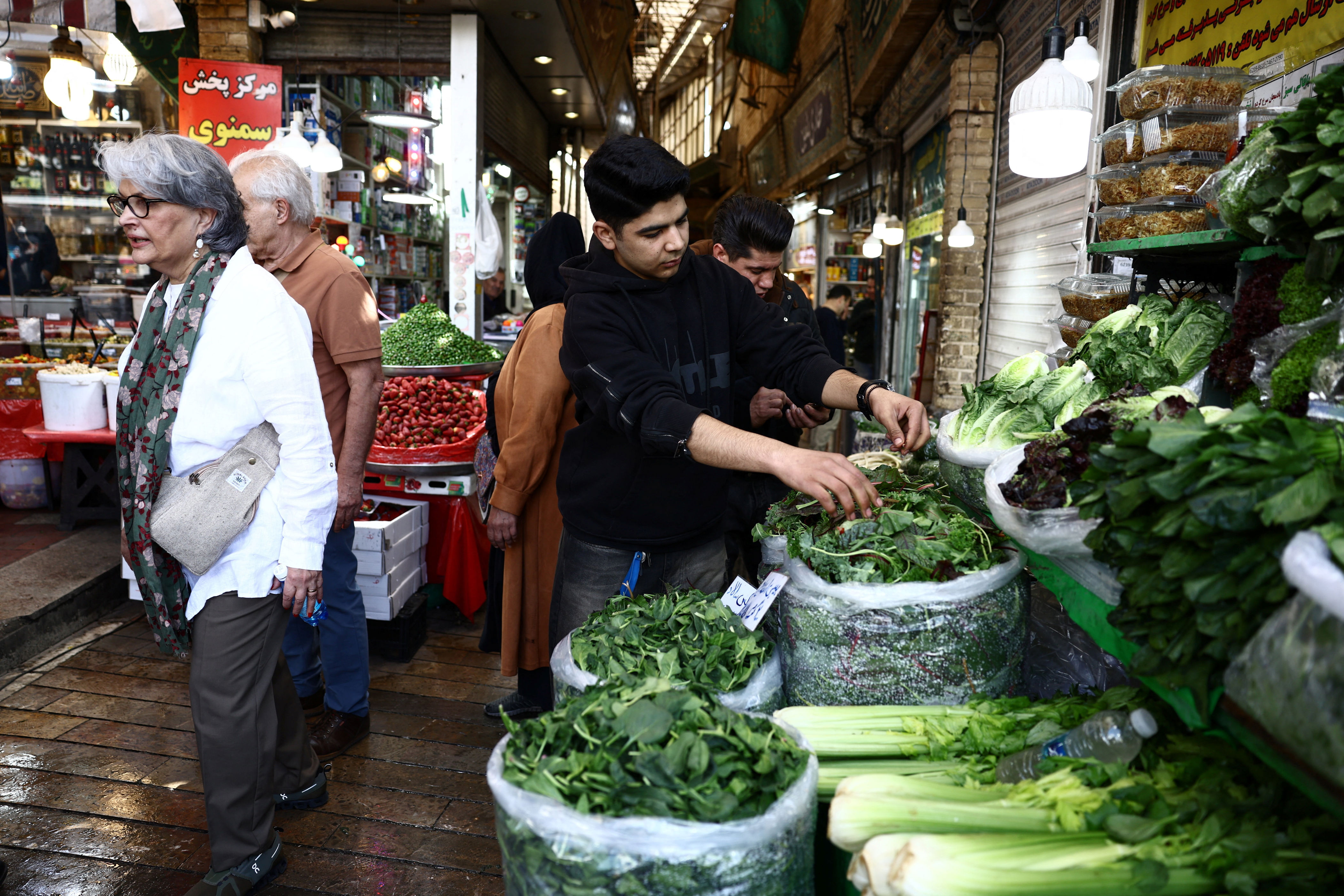 Food inflation hammers households in war-hit Iran