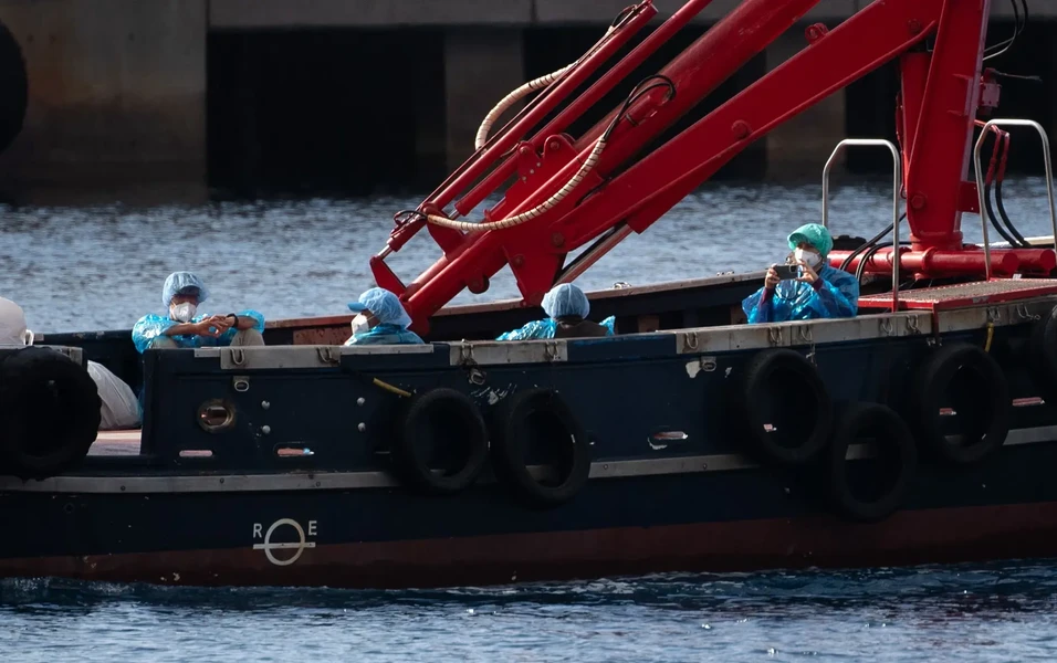Evacuations from virus-hit cruise intensify as new case emerges